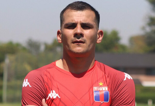 Santiago Rojas fue presentado oficialmente en Tigre Santiago Rojas fue presentado oficialmente en Tigre
