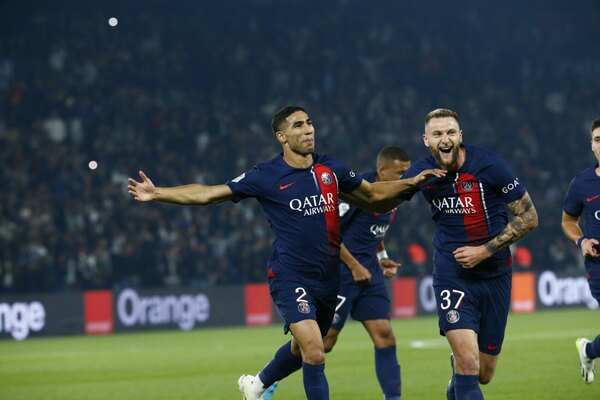 Versus / París Saint-Germain destrozó al Marsella en el clásico de Francia Versus / París Saint-Germain destrozó al Marsella en el clásico de Francia