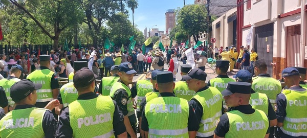 No se consiguió quórum en la primera y llaman a otra extraordinaria ... No se consiguió quórum en la primera y llaman a otra extraordinaria ...
